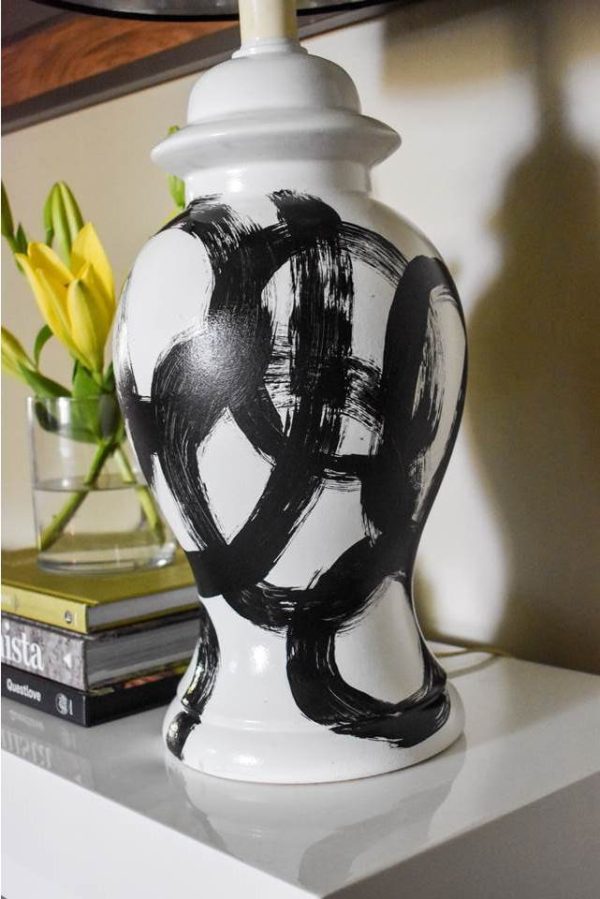 Easy DIY Brushstroke Lamp Tutorial - Dash of Jazz