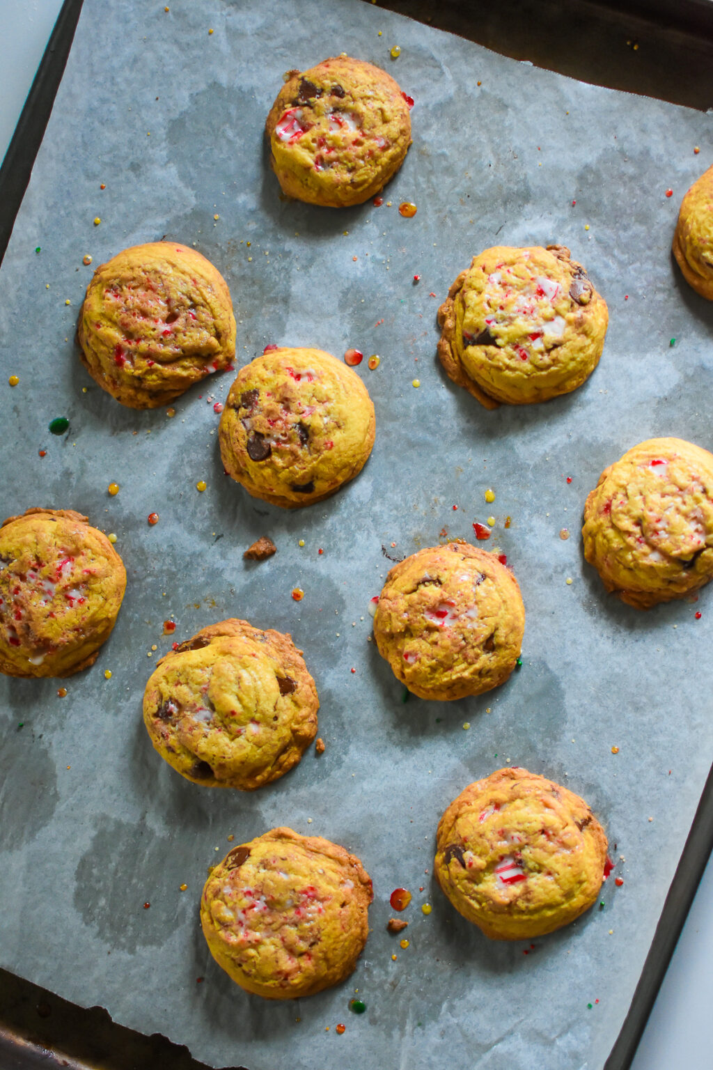 Peppermint Candy Cane Chocolate Chip Cookies - Dash of Jazz