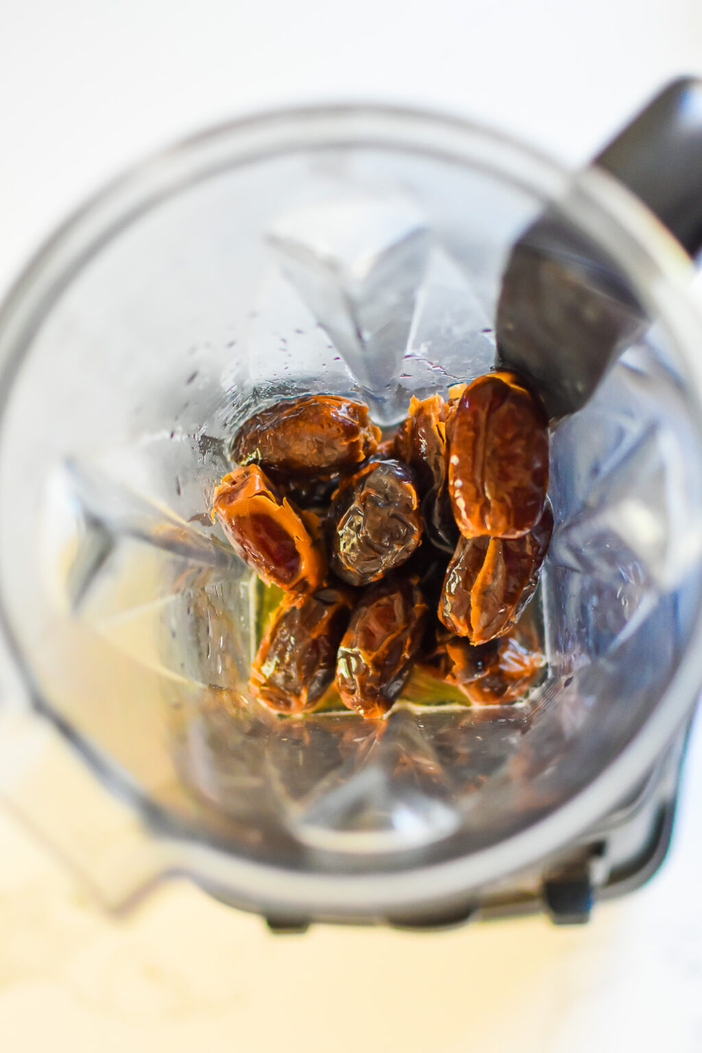 Best Date Paste Recipe - Dash of Jazz