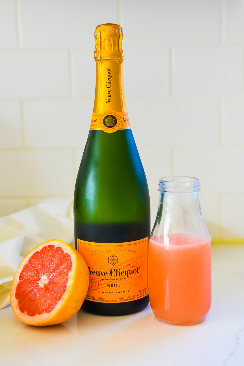 Pink Mimosa with Grapefruit - Dash of Jazz